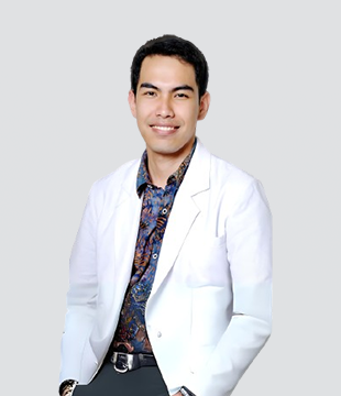 dr. Made Indra, Sp.M | Bandung Eye Center